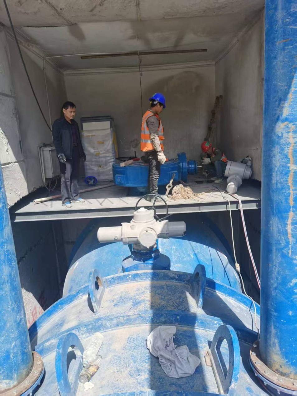 THINKTANK Successfully Delivers DN2200 Electric Actuated Hemispherical ...