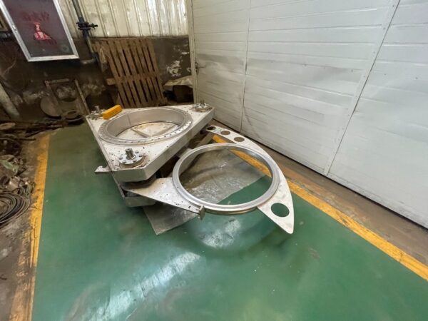 How Swing Type Quick Acting Line Blind Valves Withstand 220°C High ...