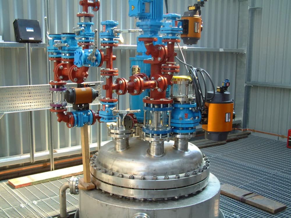 PTFE/PFA Lined Ball Valves with Fusible Link for Fire Isolation in ...